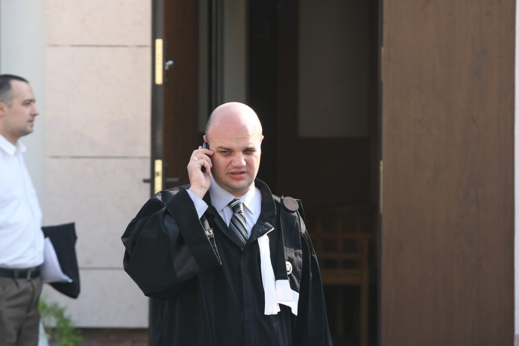 Avocatul Calafus, gonit de rudele lui Bercea - Evenimentdeolt.ro