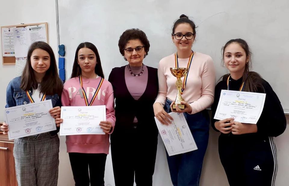 Elevii de la „Radu Greceanu” sunt de neînvins la istorie ...