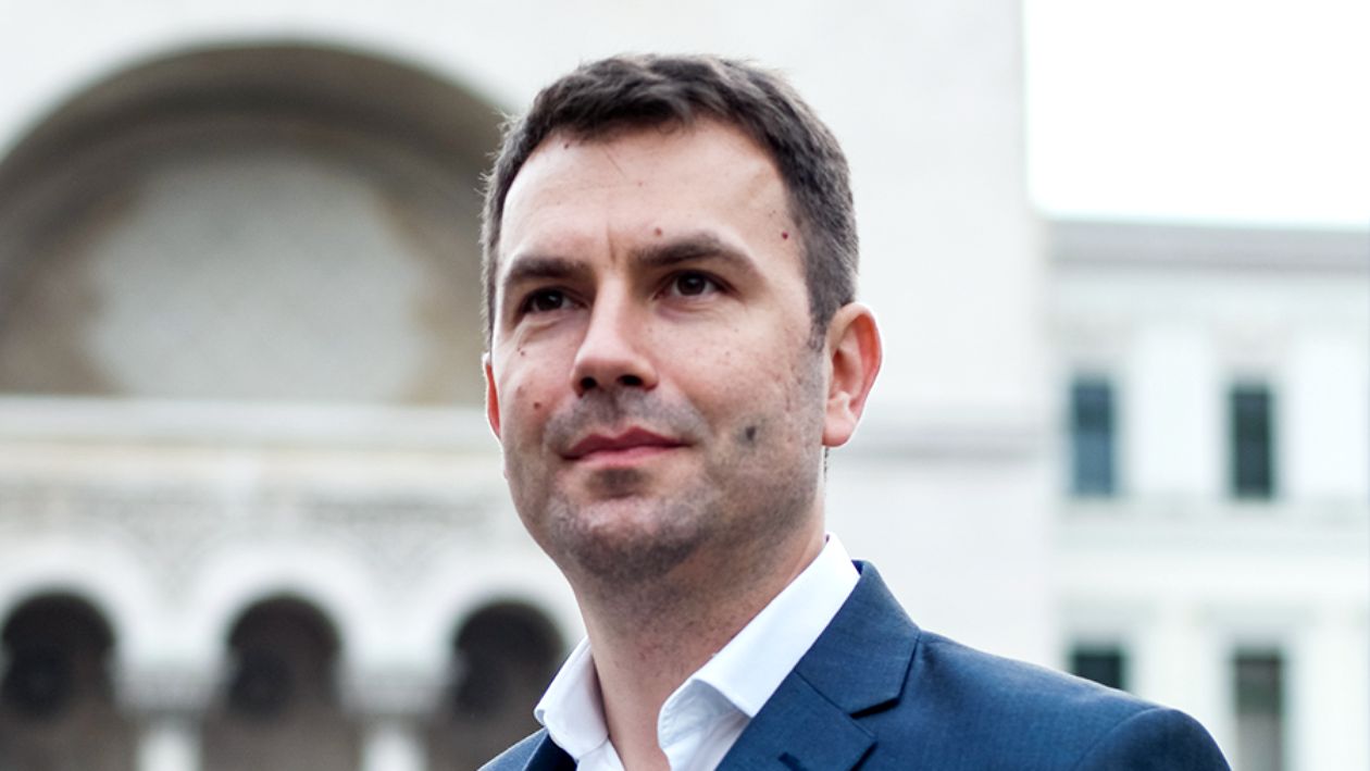 Cătălin Drulă a câştigat alegerile pentru funcţia de preşedinte al USR ...