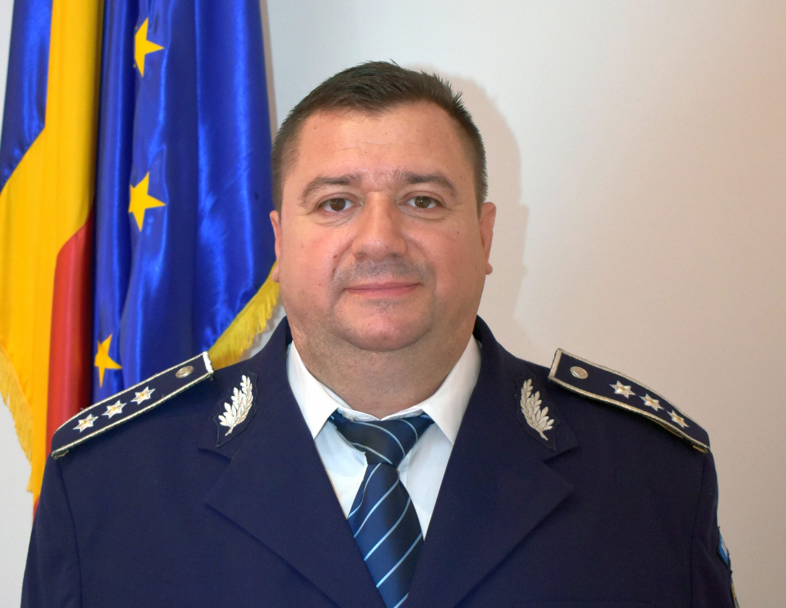 Comisarul șef Daniel Constantin, fostul comandant al Poliției Corabia, numit adjunct al IPJ Olt ...