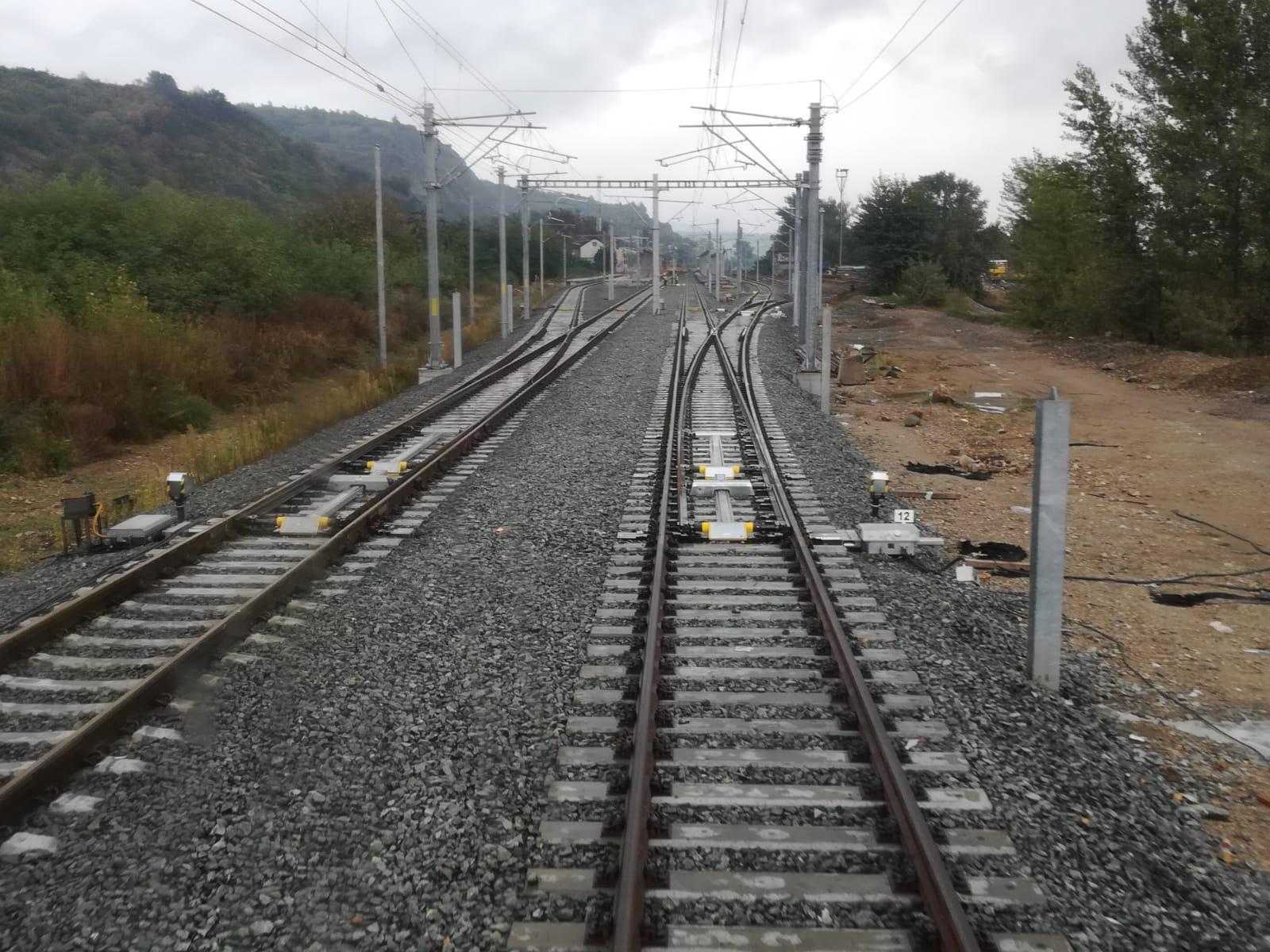 CFR SA: Peste 130 de km de cale ferată în reparaţii Quick Wins, pentru ...