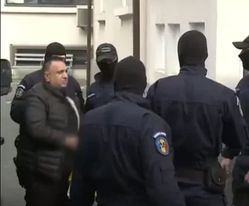 Bercea Mondial, reținut în urma perchezițiilor desfășurate miercuri în ...