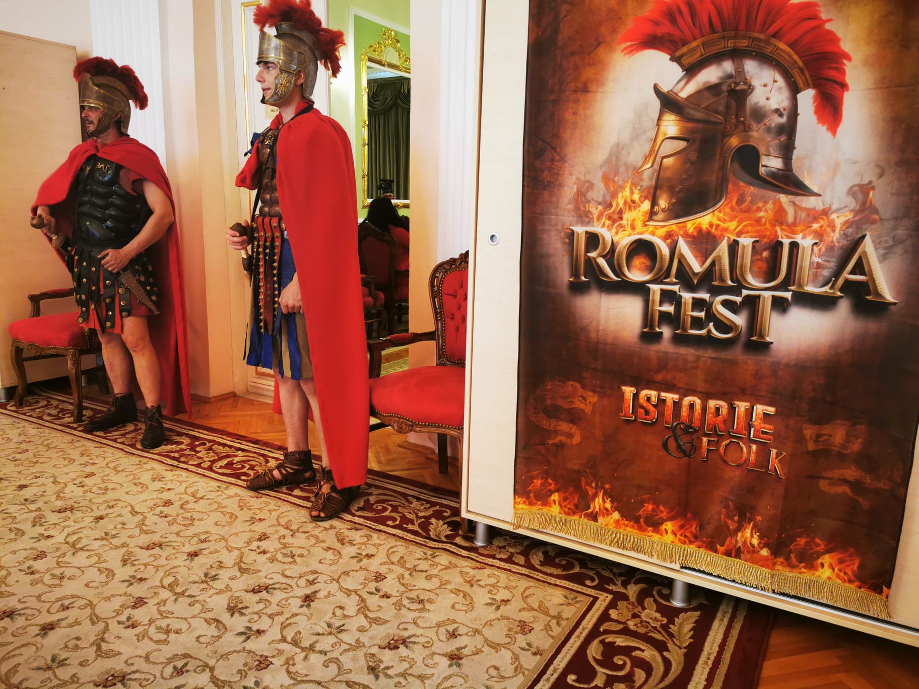 Concerte de muzică folk, bătălii istorice între daci și romani și ...